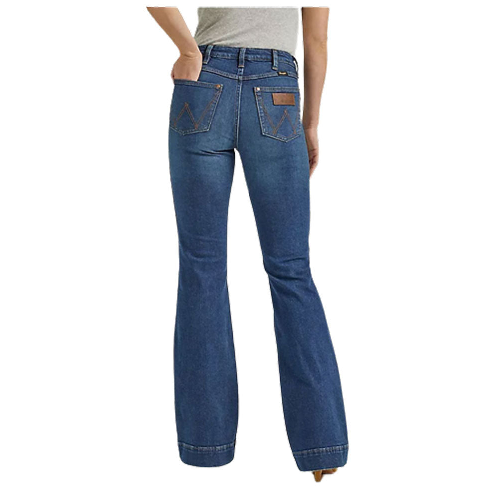 112338902 Wrangler Women's Retro High Rise Trouser Jean - Gabriella ...
